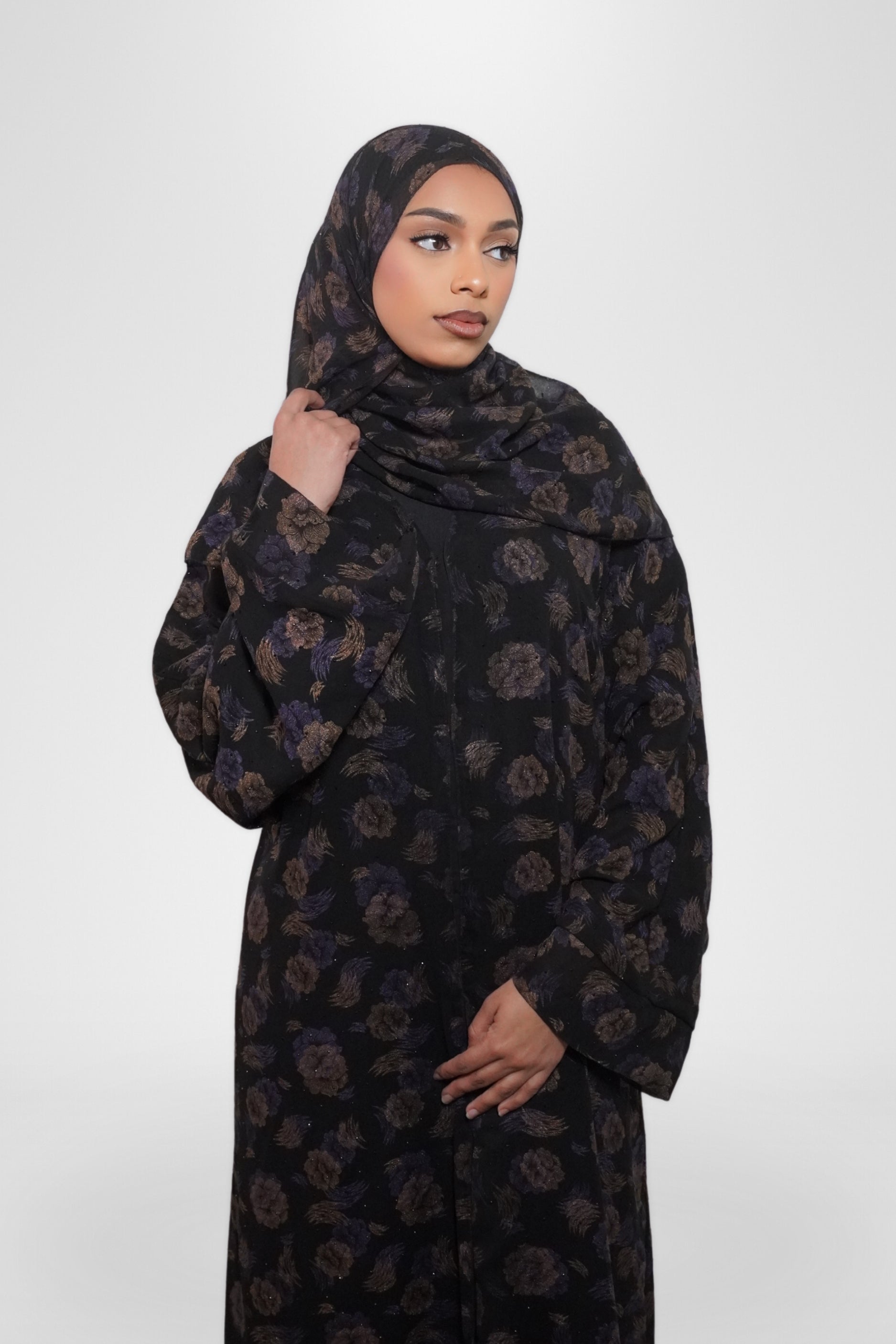 Dana Abaya – Dirham Collection
