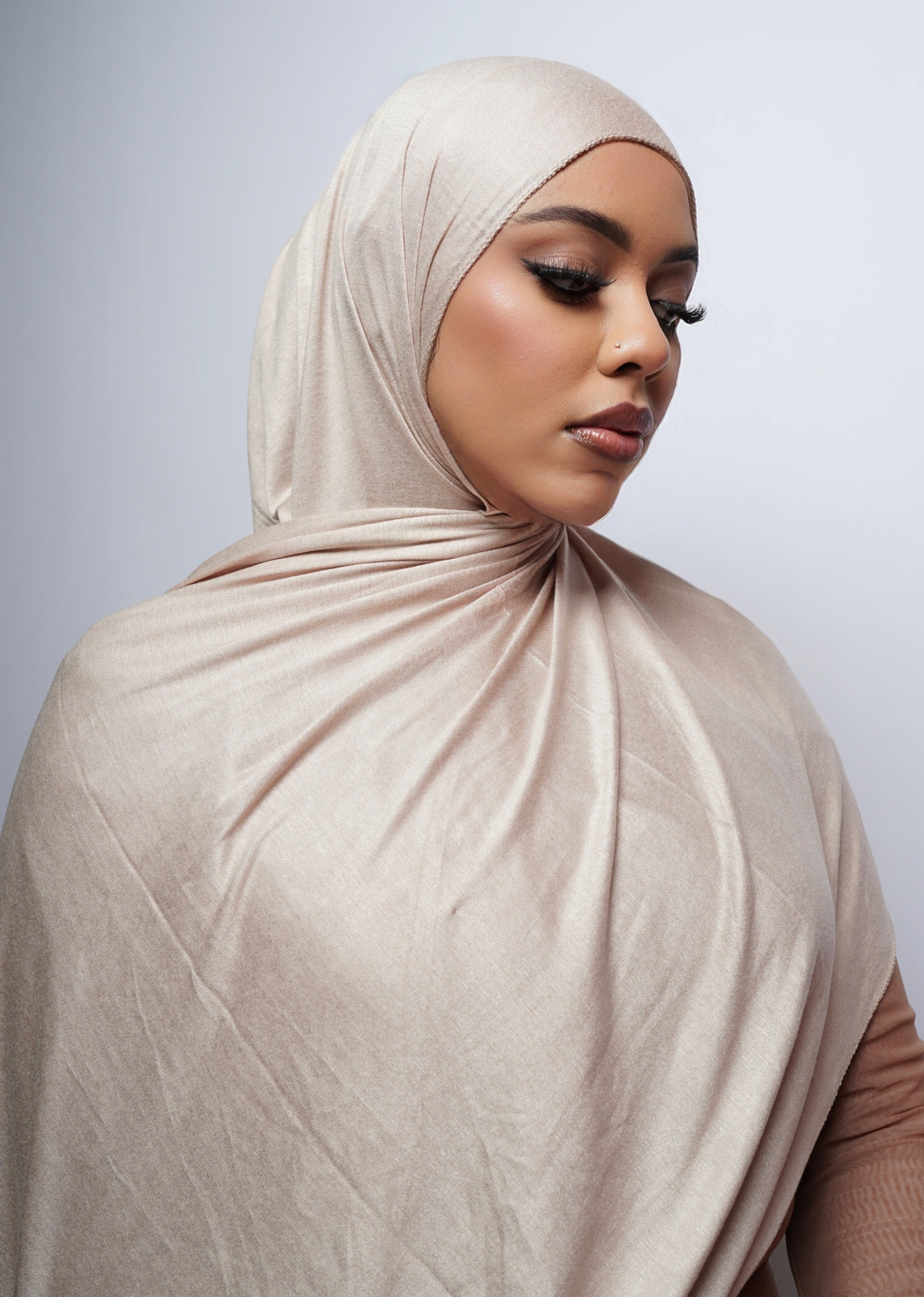 Jersey Hijab - latte – Dirham Collection